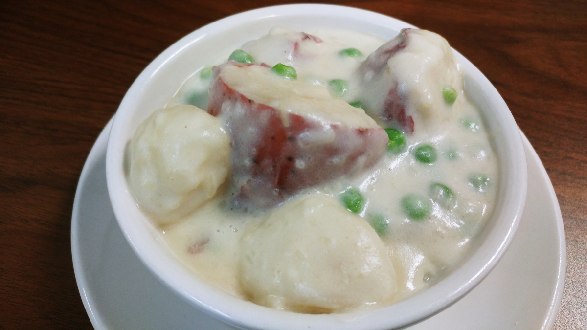 Creamed Potatoes and Peas – Kristina's Kitchen